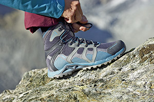 Wanderschuhe & Trekkingschuhe online kaufen | Bergfreunde.de